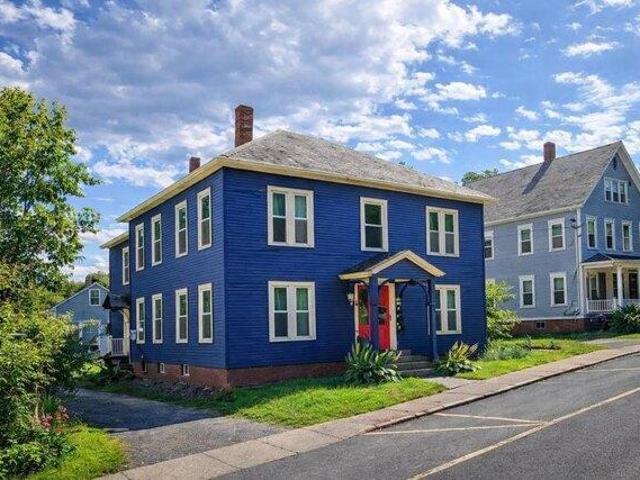 5 bedroom, Brattleboro VT 05301 LS101783786