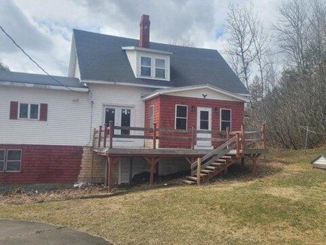 5 bedroom, Bridgewater ME 04735 104687994