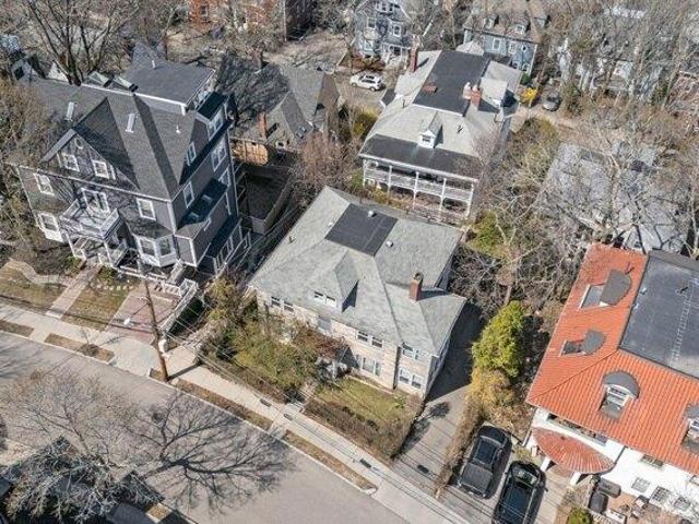 5 bedroom, Brookline MA 02445 104691594