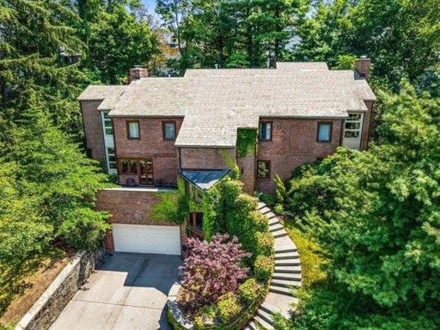 5 bedroom, Brookline MA 02467 103886238