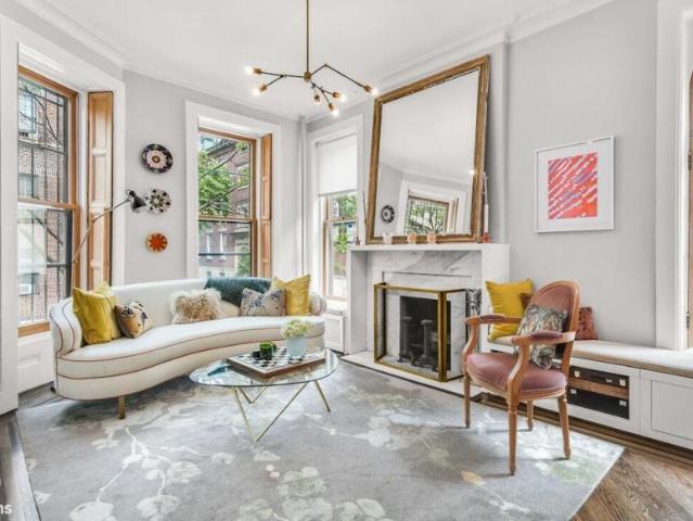 5 bedroom, Brooklyn Heights NY 102245762