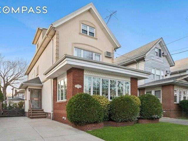 5 bedroom, Brooklyn NY 11210 103623895