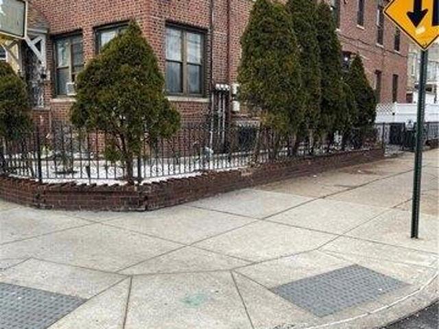 5 bedroom, Brooklyn NY 11210 LS101171690