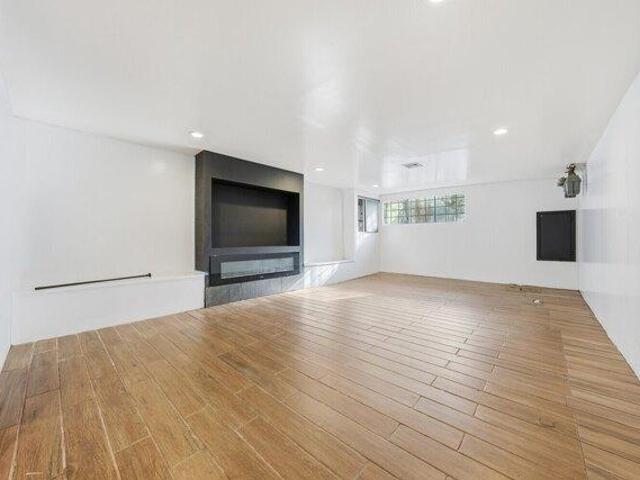 5 bedroom, Brooklyn NY 11233 104921478