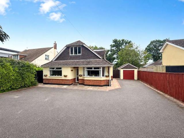 5 Bedroom Bungalow