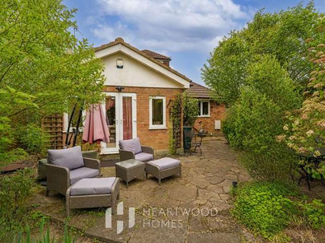 5 Bedroom Bungalow