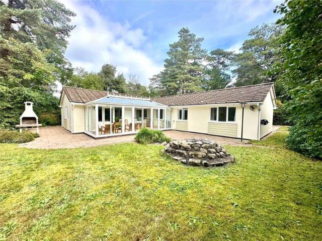 5 Bedroom Bungalow