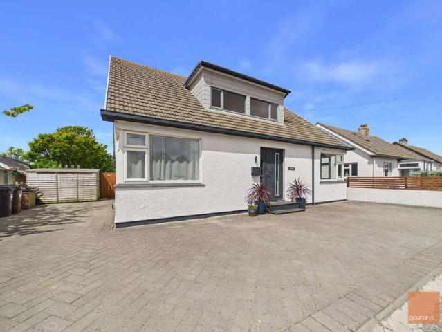 5 Bedroom Bungalow