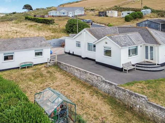 5 Bedroom Bungalow