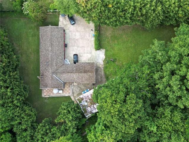 5 Bedroom Bungalow