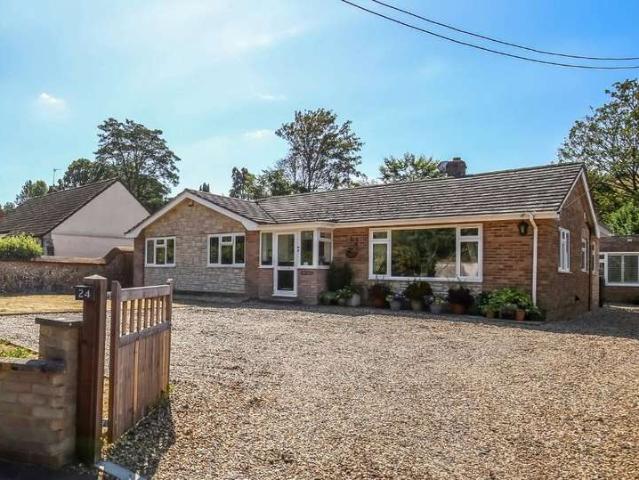 5 Bedroom Bungalow