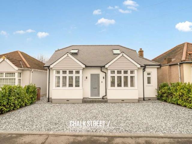 5 Bedroom Bungalow