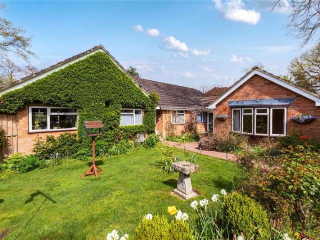 5 Bedroom Bungalow