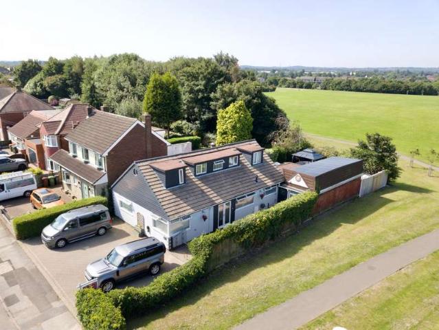 5 Bedroom Bungalow