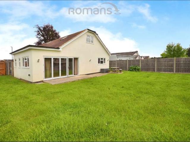 5 Bedroom Bungalow