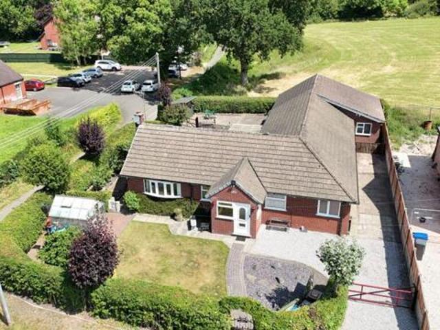 5 Bedroom Bungalow Cheadle Staffordshire 100988075