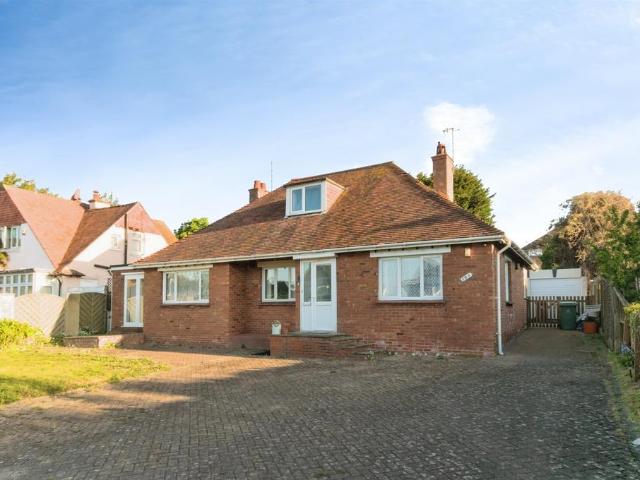 5 bedroom bungalow for sale