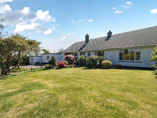 5 bedroom bungalow for sale