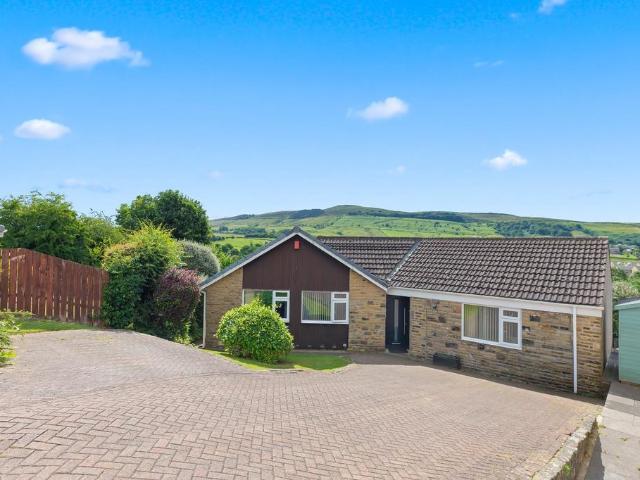 5 bedroom bungalow for sale
