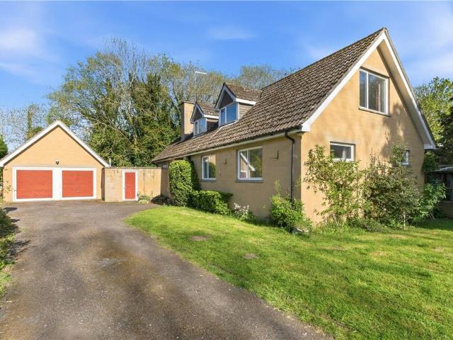 5 bedroom bungalow for sale