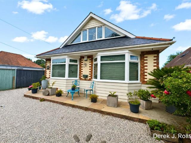 5 bedroom bungalow for sale