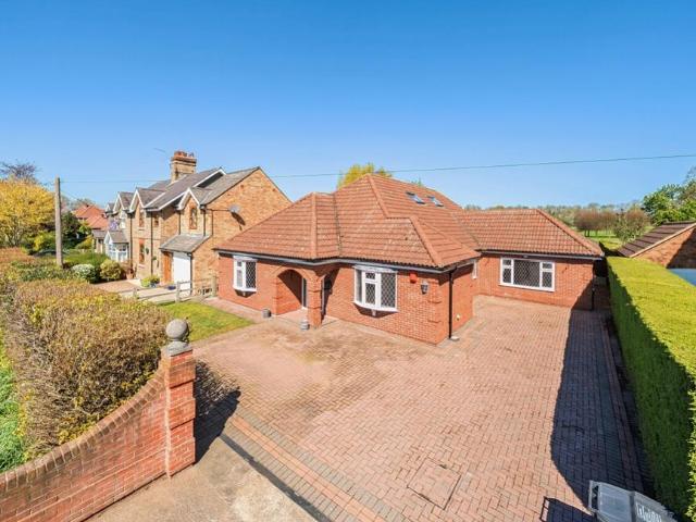 5 bedroom bungalow for sale