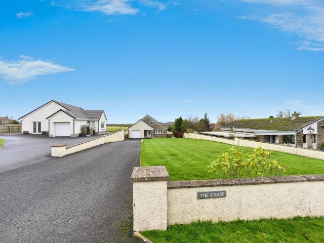 5 bedroom bungalow for sale