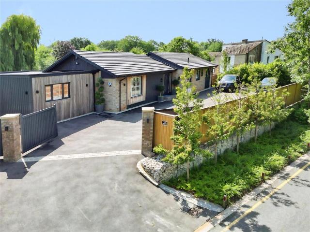 5 bedroom bungalow for sale