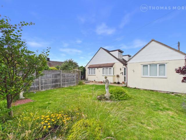 5 bedroom bungalow for sale