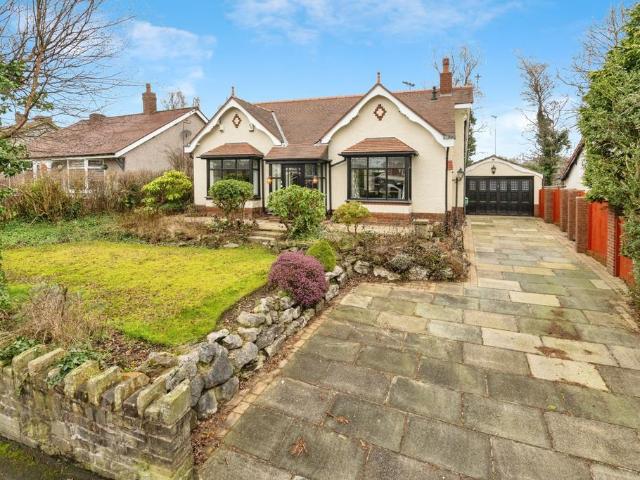 5 bedroom bungalow for sale