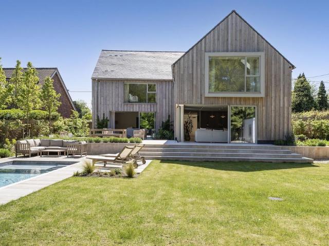 5 bedroom house for sale