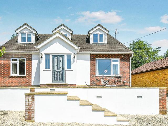 5 bedroom bungalow for sale