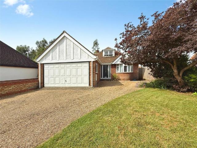 5 bedroom bungalow for sale