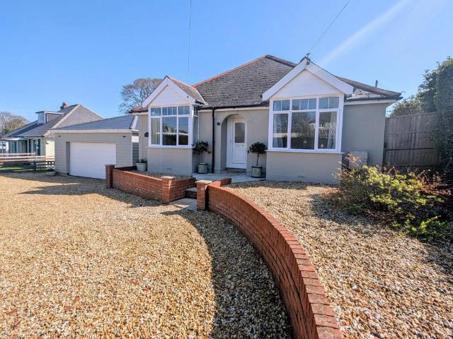 5 bedroom chalet for sale