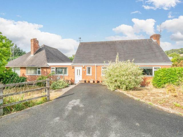 5 bedroom bungalow for sale