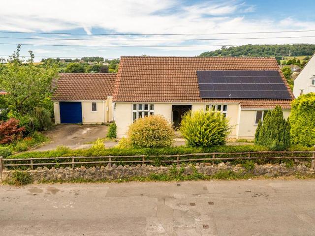 5 bedroom bungalow for sale