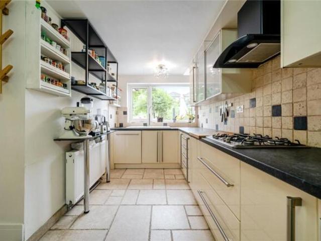 5 bedroom bungalow for sale in Argyll Close, Horsforth, Leeds, West Yorkshire, LS18