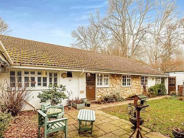 5 bedroom bungalow for sale in Greenhurst Lane Storrington Pulborough West Sussex RH20