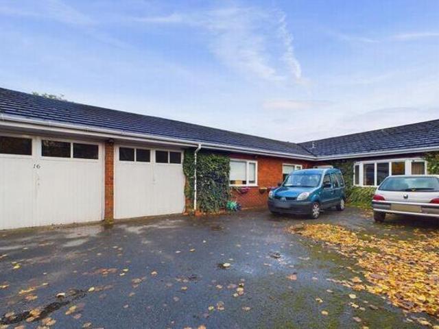 5 Bedroom Bungalow For Sale In Eccleston