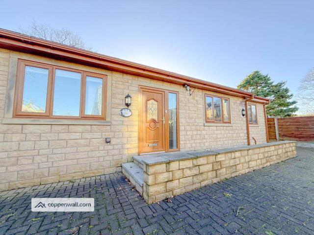 5 Bedroom Bungalow Lancs Lancashire LS100426681
