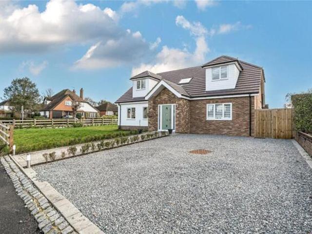 5 Bedroom Bungalow Maidstone Kent 100456324