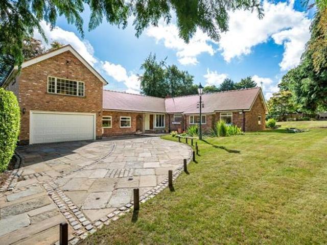 5 Bedroom Bungalow Prestbury Cheshire East 98386687