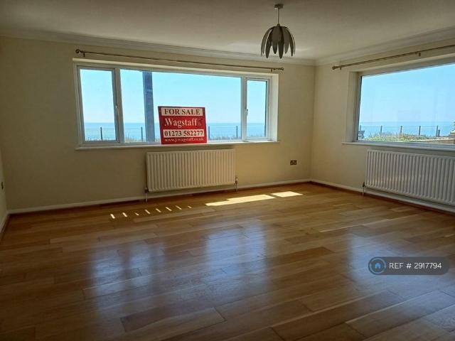 5 bedroom bungalow to rent