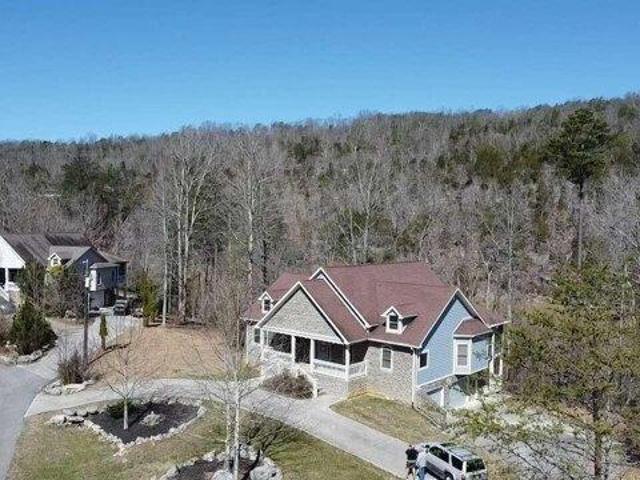 5 bedroom, Burnside KY 42519 89646827