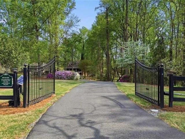 5 bedroom, GA GA 102520835