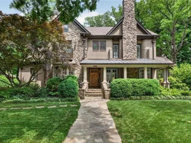 5 bedroom, GA GA 102553576