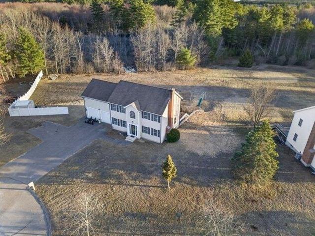 5 bedroom, Gardner MA 01440 LS102859706