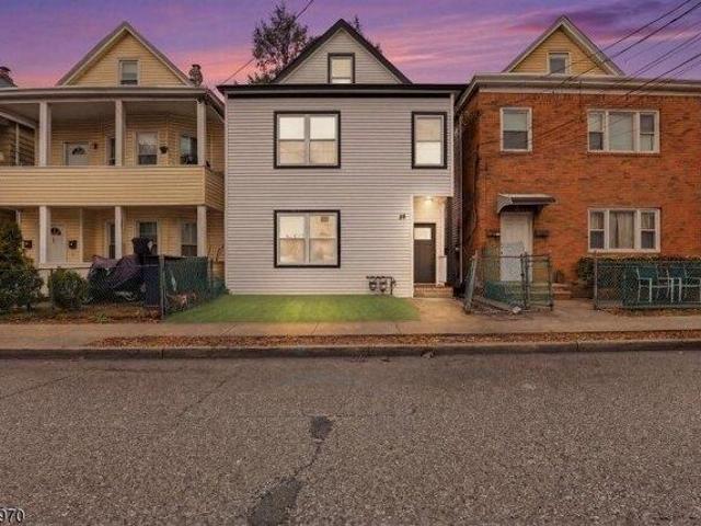 5 bedroom, Garfield NJ 07026 LS101859333