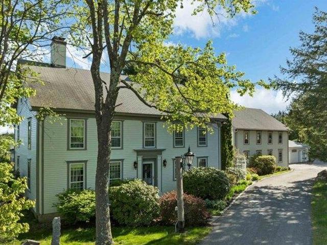 5 bedroom, Gilford NH 03249 103186198
