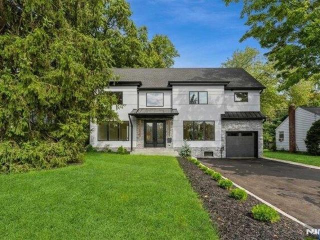 5 bedroom, Glen Rock NJ 07452 104406655